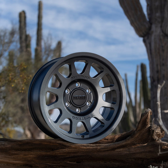 703 | Bead Grip | Gloss Titanium – Method Race Wheels Australia