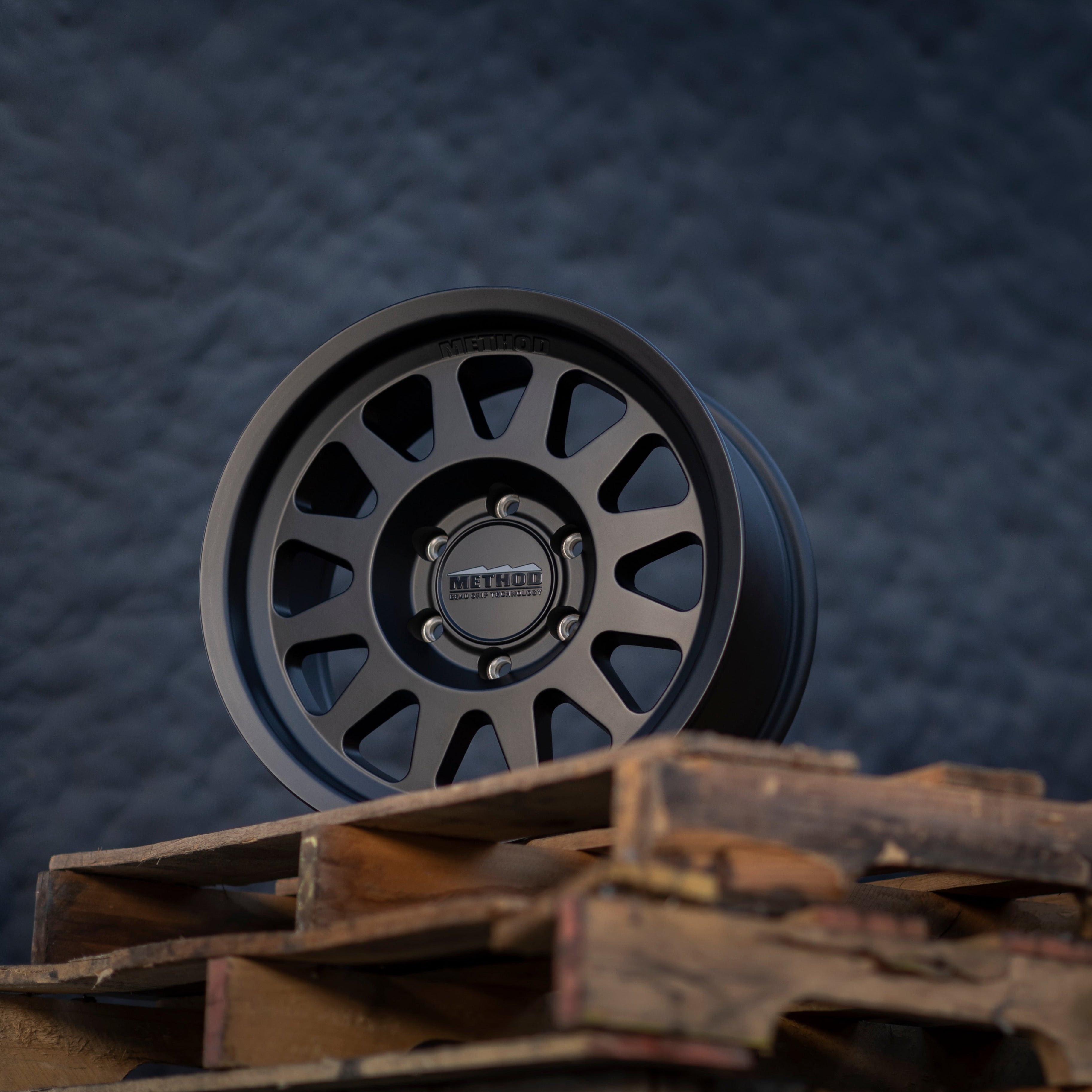 704 | Bead Grip | Titanium – Method Race Wheels Australia