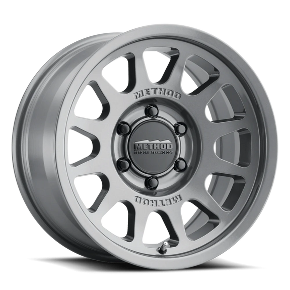 703-HD | Bead Grip | Gloss Titanium – Method Race Wheels Australia